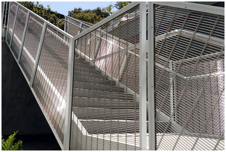 Architectural Rigid Mesh Comes in A Variety of Weave Patterns